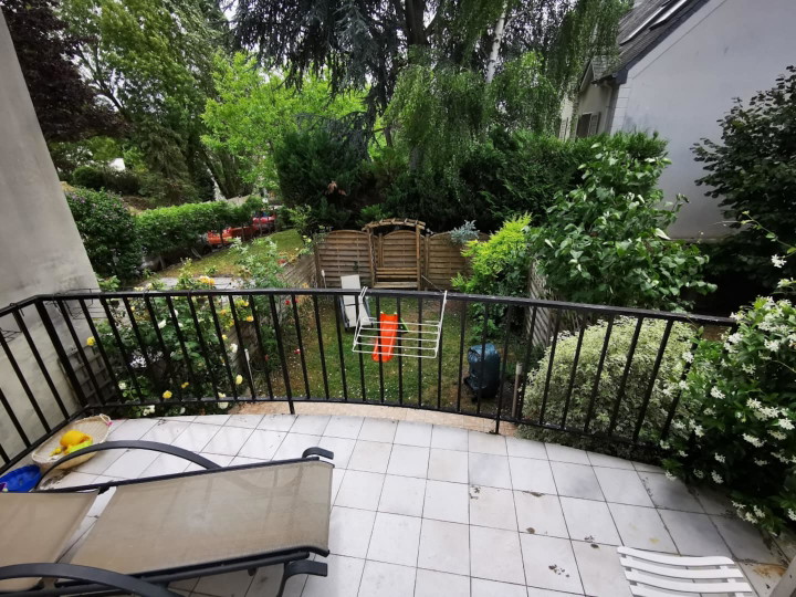 Maison Familiale Avec Un Jardin - Versailles