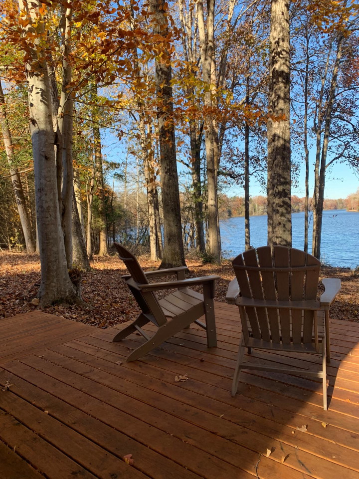 Lakefront Rustic Cabin - North Carolina Zoo, Asheboro
