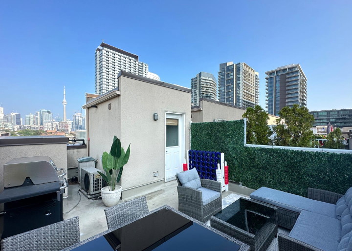 Townhome With Private Rooftop Terrace - Lakeshore