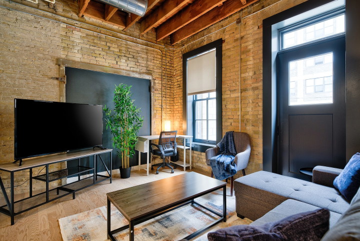 Stylish 1br | Luxe Cream City Living | W. Pointe - Milwaukee, WI