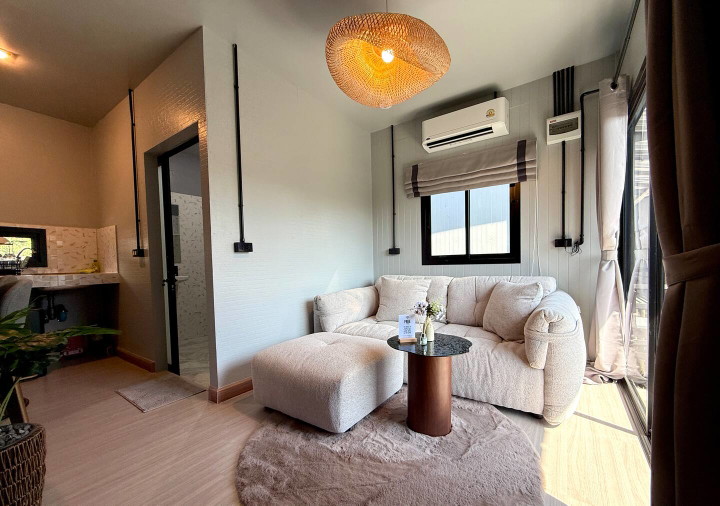 Stylish Stay + 4k Monitor + Central Location - Tailandia