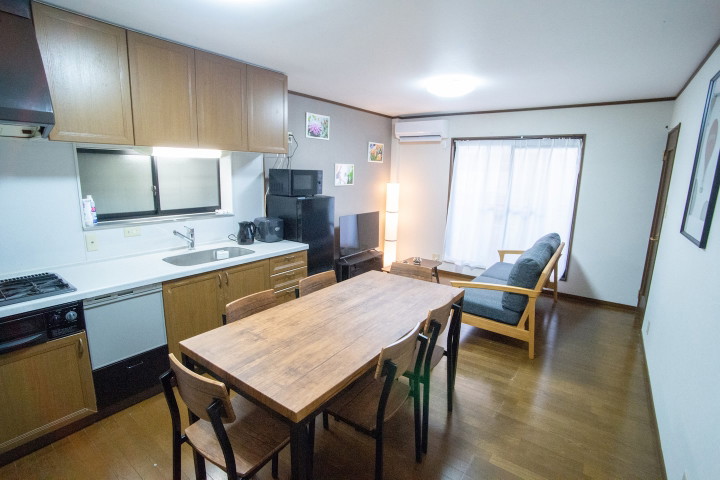 Taisho Station, 3 Min Walk To Station! - Umeda