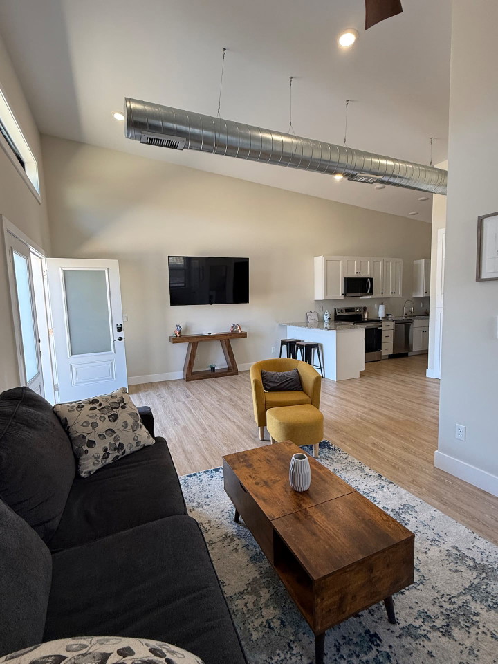 Modern Vibes Off Route 66 - Waynesville, MO