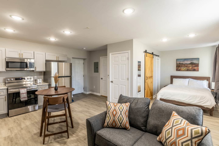 Studio 3 Close To Downtown Mall - Charlottesville, VA