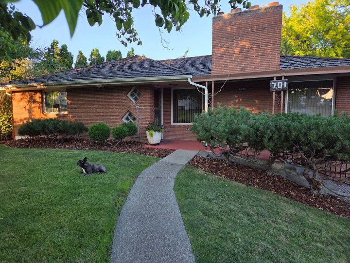 Cozy, Compfy, Cabin Like Lower Unit Apartment. - Yakima, WA