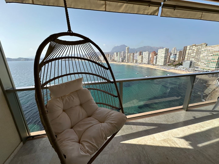 Piso Primera Línea Playa Levante - Benidorm
