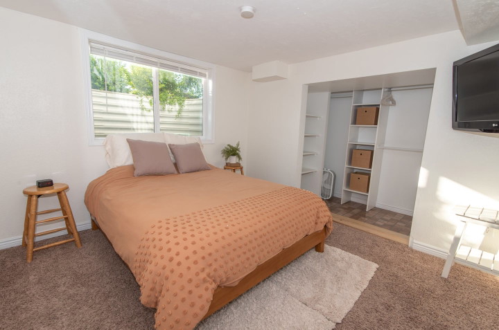 Cozy, Private Apartment, Centrally Located - Pocatello, ID