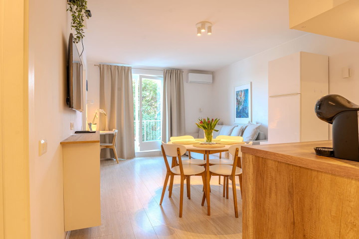 Villa Yadranka | Seaside Escape For 6 | Sea Breeze - Izola