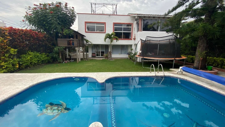Casa Solario! Impecable!  Cuernavaca 16 Huéspedes. - Cuernavaca