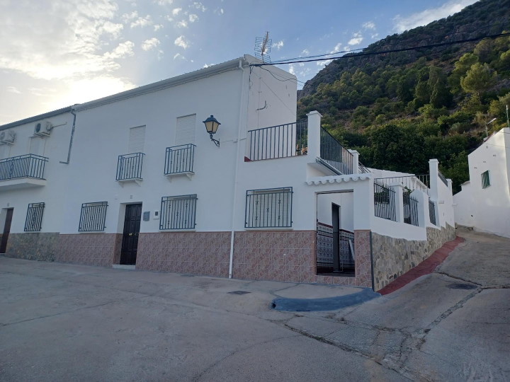 Casa Manuela. Algodonales, Cadiz - Montellano