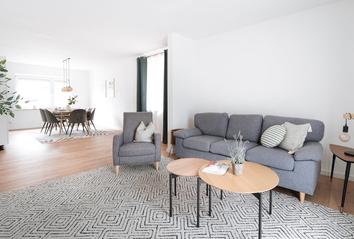 3 Rooms | Spacious | Near Hospital & Train Station - Sulzbach-Rosenberg