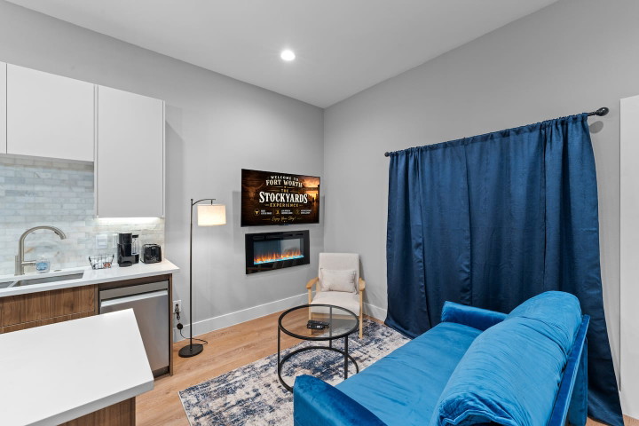 New Elegant Apt+free Parking+fireplace+stockyards - Fort Worth, TX