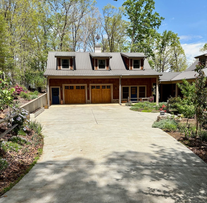 Spacious 2 Bedroom Lakeside Loft - Lake Hartwell