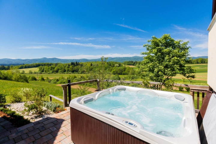 Bahor Heritage Stay & Jacuzzi&nbsp;&nbsp;Par Happy Rentals - Slovénie