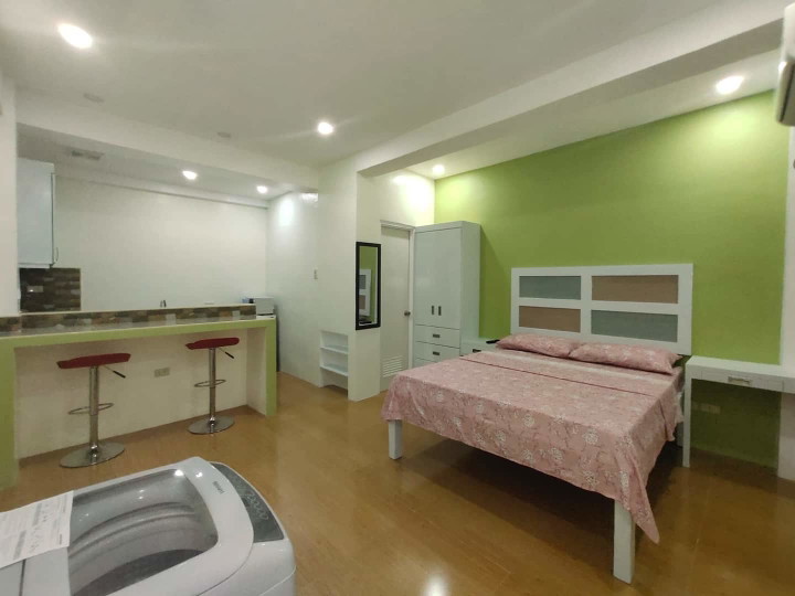 Cozy Stay Near Smx Clark | Fast Wi-fi & Kitchen - Angeles