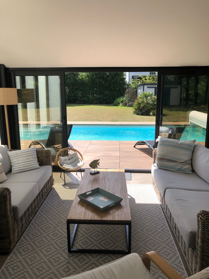 Au Bord De La Piscine, De La Mer - Pornichet