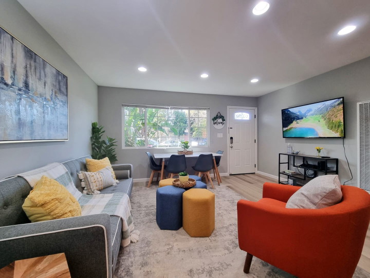 175 - Modern Mtn View 2b1b Big Yard Near Downtown - Palo Alto, CA