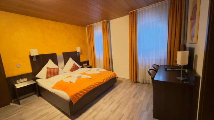 Stilvolle Premium-suite Mit Viel Platz - Stuttgart