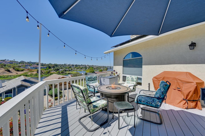 San Marcos Getaway W/ Deck & Lake Views! - San Marcos, CA