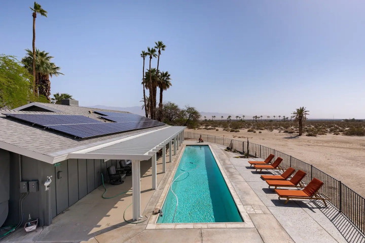 Amazing Desert Oasis - Califórnia