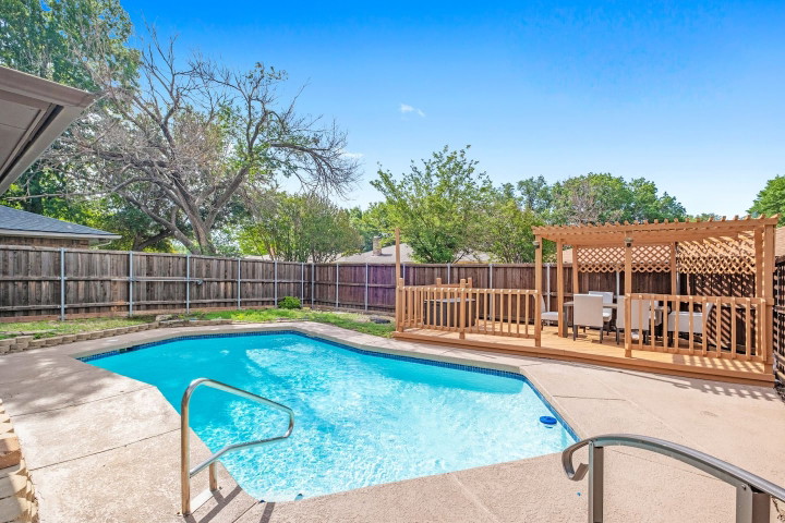 Maison éLégante 5&nbsp;Chambres | 3&nbsp;Salles De Bain Avec Piscine | Parfaite Pour 16&nbsp;Personnes - Allen, TX
