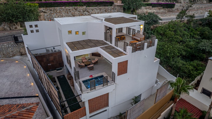 Casa Natalia: Newly Built Luxurious Pedregal Home - Cabo San Lucas