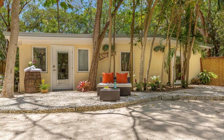 Serenity Bungalow Suite At Largo Resort - Key Largo, FL
