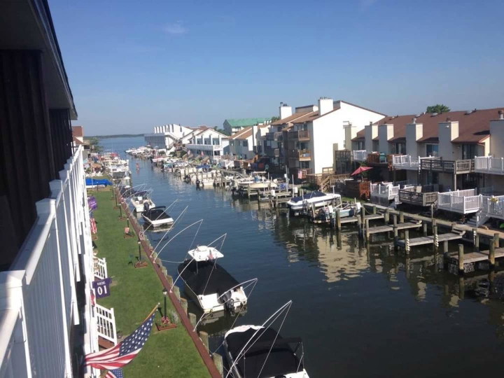 Updated 3br/2ba-direct Bay Front, Sleeps 8 - Ocean City, MD
