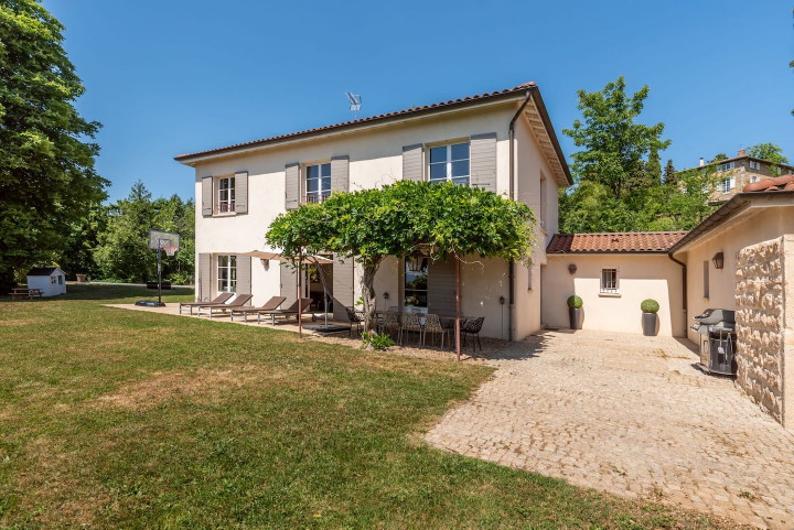Le Mas - House With Swimming Pool In A Privileged Environment - Limonest
