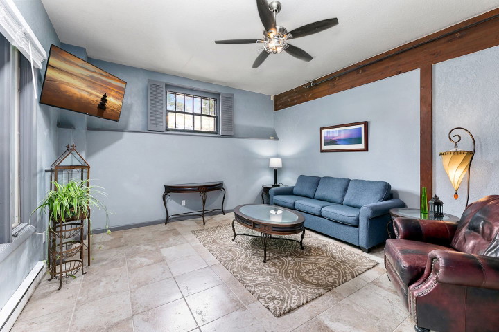 Lovely 1 Bedroom Flat In Downtown Estes Lic#6074 - Estes Park, CO