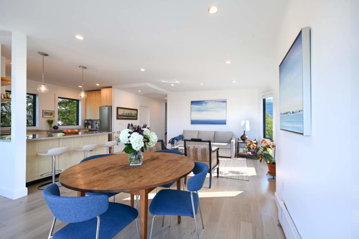 Harborview - Curated East End Escape W/ Parking - 波特蘭