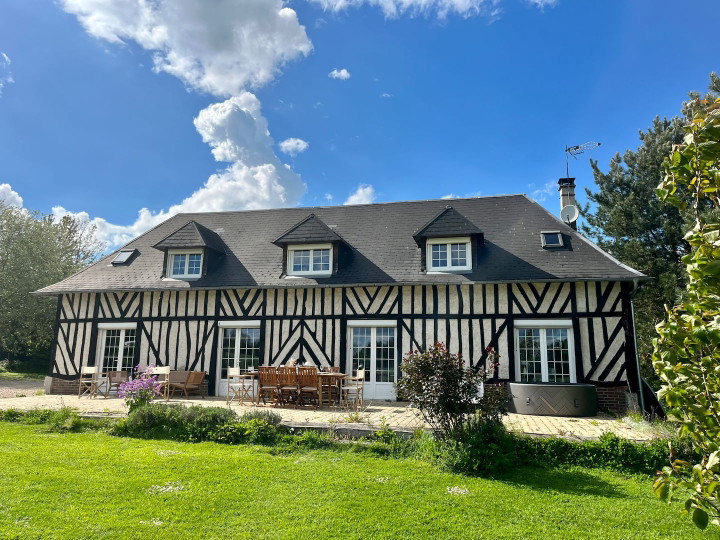 Campagne Chic En Normandie Face Aux Champs - Bernay
