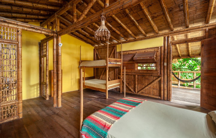 Casa Banana- Oceanside Family Suite - Mompiche