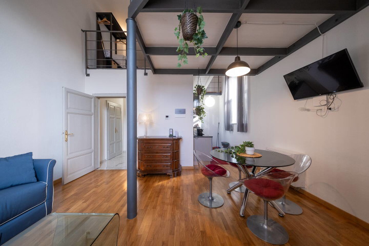 Appartement Avec Mezzanine Sur Le Lungarno De Pise - Pise