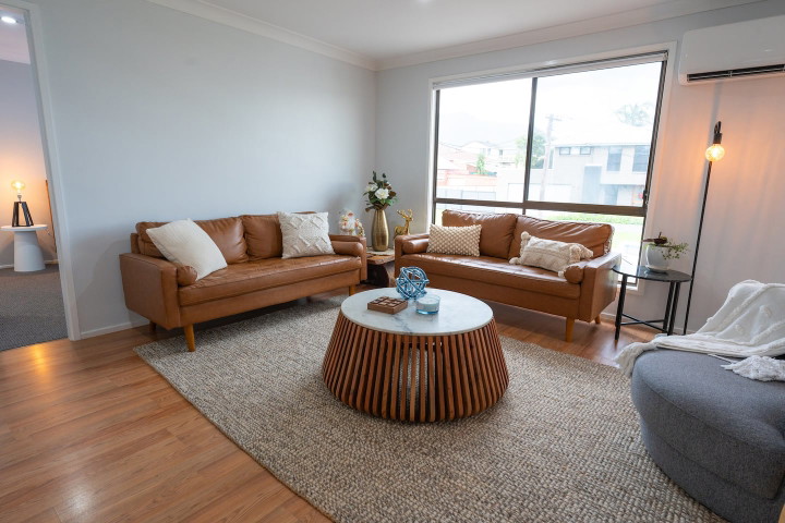 Meadows Nest - Upper Level Apartment - Wollongong