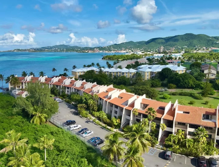 Mill Harbour Hideaway- Beach & Pool Side Condo - Saint Croix