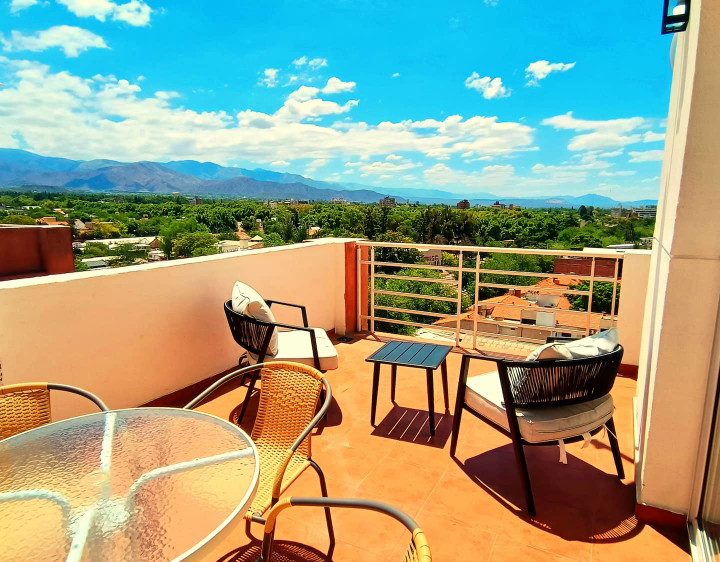 Vue Incroyable, Terrasse, Parking Et Piscine - Argentine