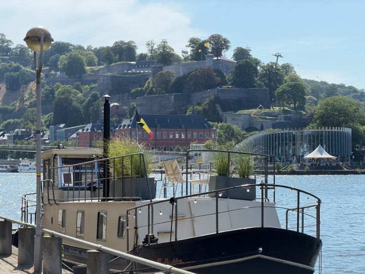 Chaleureuse Péniche Dans Le Centre De Namur - Namur