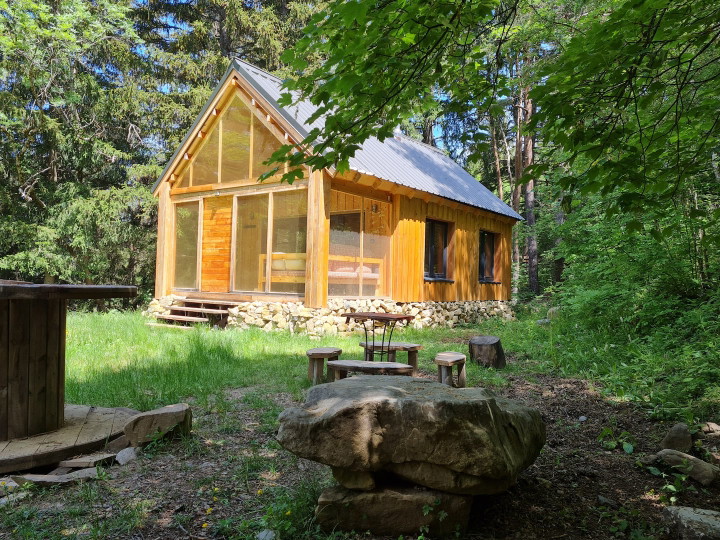 La Cabane Des éCureuils - Alpes-de-Haute-Provence