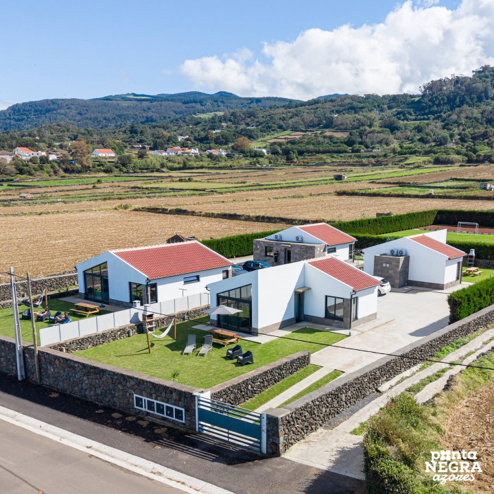 Photography House By Pontanegraazores - Azores