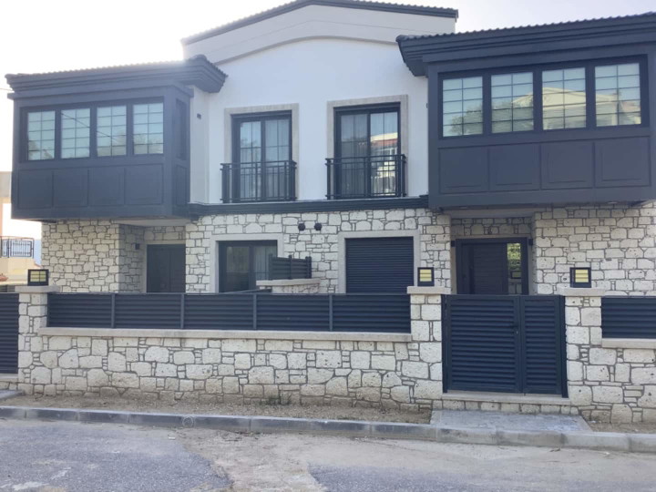 Alaçatı-tripleks Villa (6+2) - Çeşme
