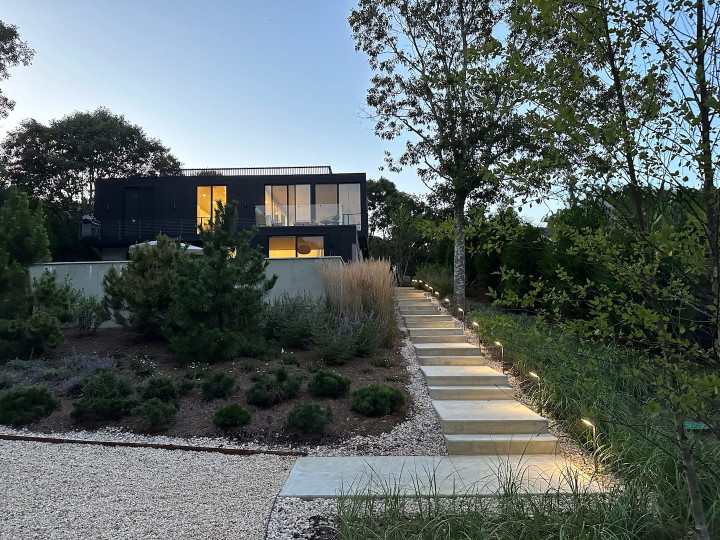 Modern Beach Getaway Ocean Views - Montauk, NY