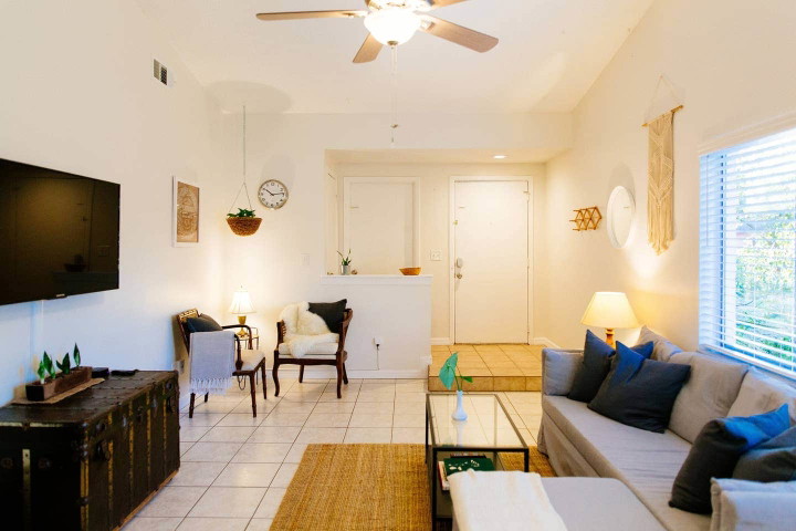 Monthly Stays In The Heart Of Orlando - Orlando, FL