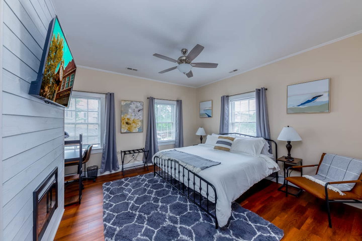 Amazing 3 Br House | Downtown New Bern | Sleeps 8 - New Bern, NC