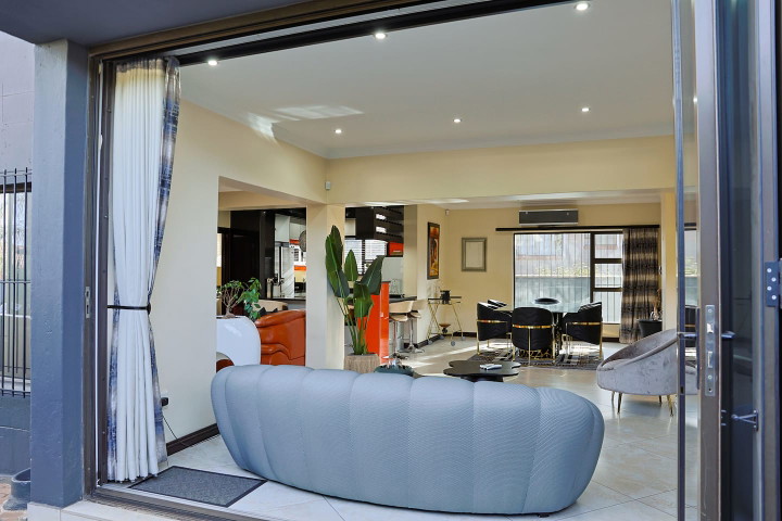 The Taurus - Alberton