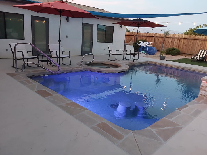 Guesthouse Poolside Suite 700sf 1 Br /Lr/2 Full Ba - Palm Desert, CA