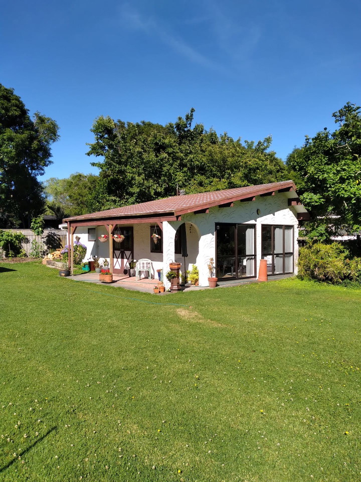 Beautiful Private Cottage On The Kapiti Coast - Waikanae