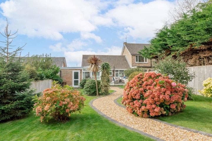 Hill View - Dorchester