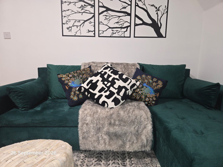Cottage 4br Heathrow | 2x Parking| Wifi | Longstay - Staines-upon-Thames