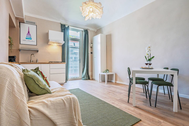 Budget Central - Grandmaison - Turin